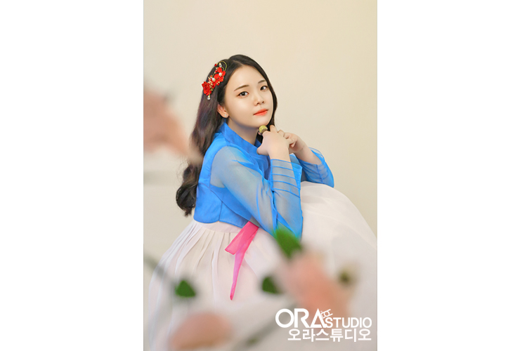 부산프로필사진/서면프로필사진/화보촬영/개인프로필사진/부산스튜디오/서면사진관/서면승무원사진/부산승무원사진/개인화보 ORASTUDIO