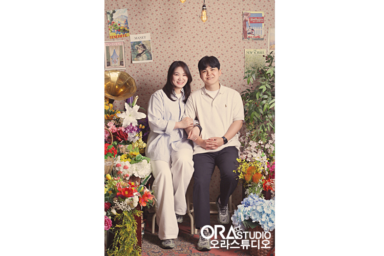 서면우정사진/부산우정사진/부산스튜디오/서면사진관/오라스튜디오/서면이미지사진/부산이미지사진/서면흑백사진/부산흑백사진